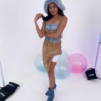 Who is Alice Dearing? Wiki, Biography, Age, BF, Height & Twitter - Pop ...