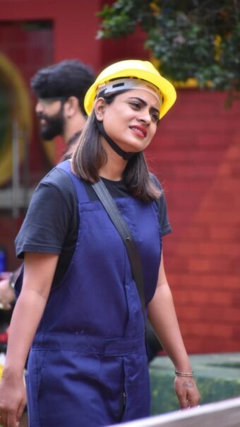 Who Is Deepika Das? Wiki, Height, Age, Boyfriend, Family, Bio - Pop Creep